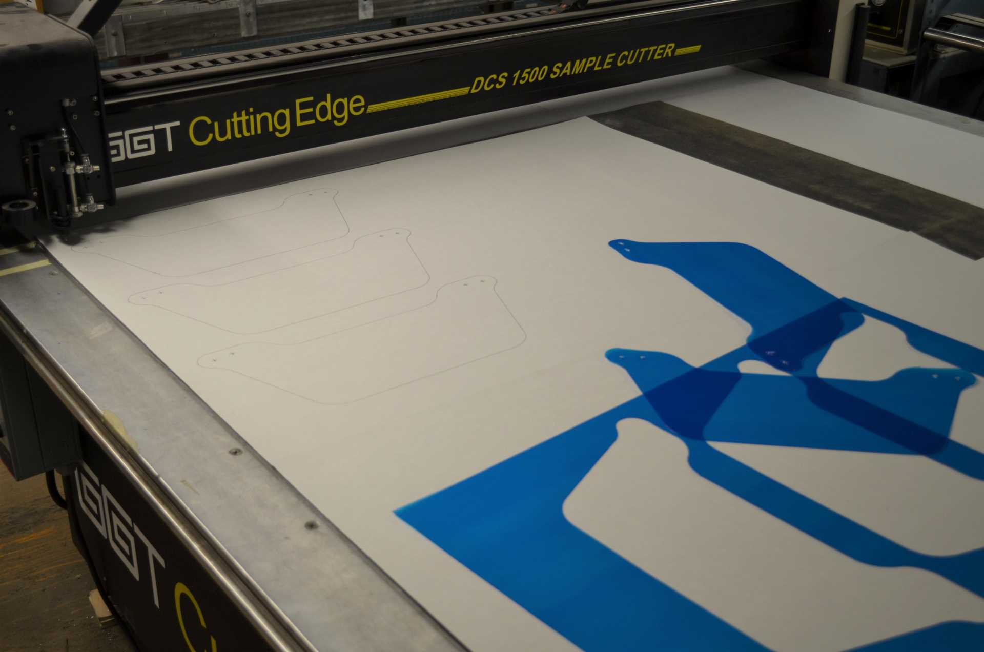 Quick Samples from Plastics and Papers